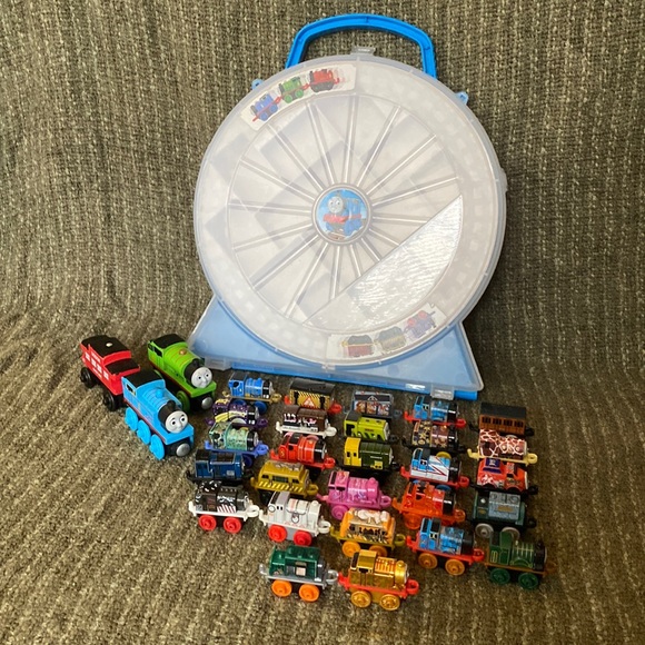Thomas & Friends | Toys | Thomas Friends Minis And Case | Poshmark